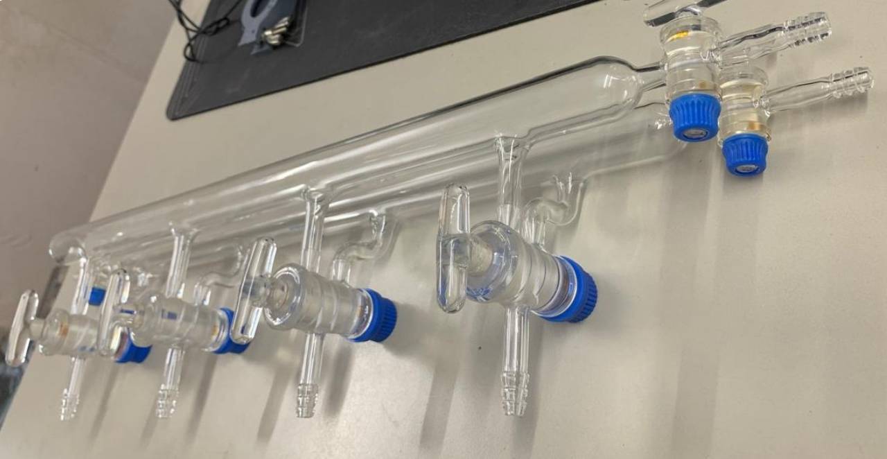 Schlenk Line Manifold with Glass Stopcock | PGW India